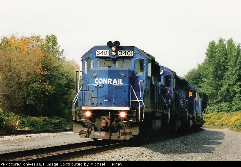 3 Conrail GP40-2 at Ridgefield park NJ date/ train # unknown